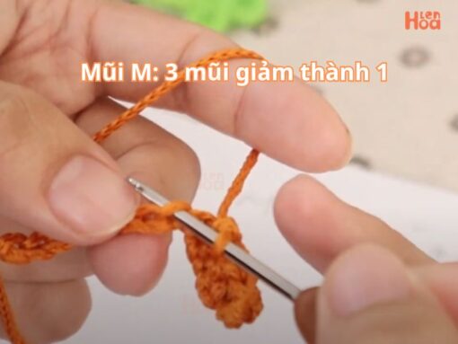 Ký hiệu mũi M trong móc len là gì? Cách móc mũi M với 3 bước